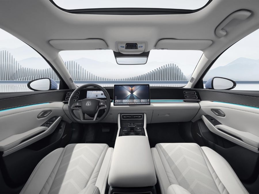 BYD Qin L DM-i Intelligent Driving 120KM Pioneer 2025 Specs
