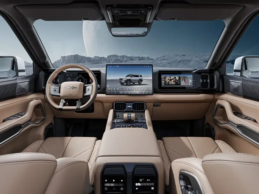 Fangchengbao Bao 8 PHEV Flagship 7-Seat 2025 Export from China